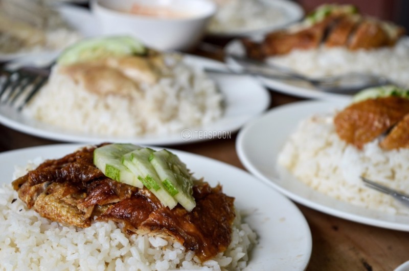 Cheapest Chicken Rice in Kuching! - Teaspoon