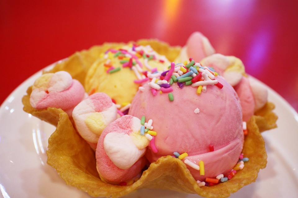 Delicia Ice Cream and Dessert - Teaspoon