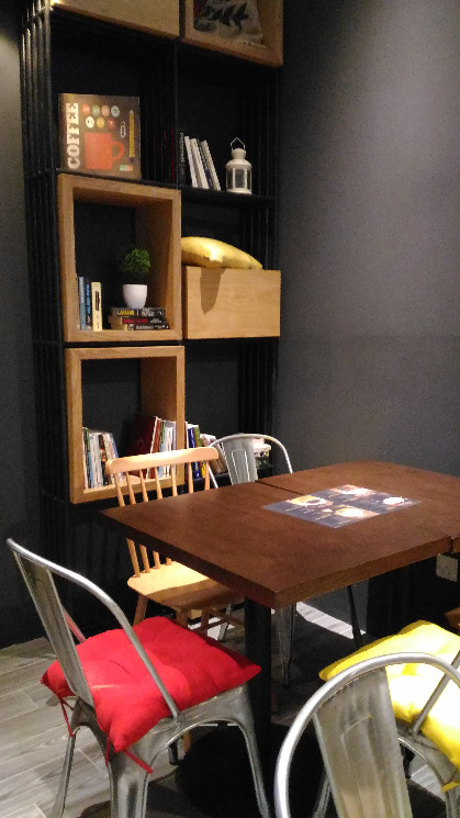 The Library Coffee Bar - Teaspoon